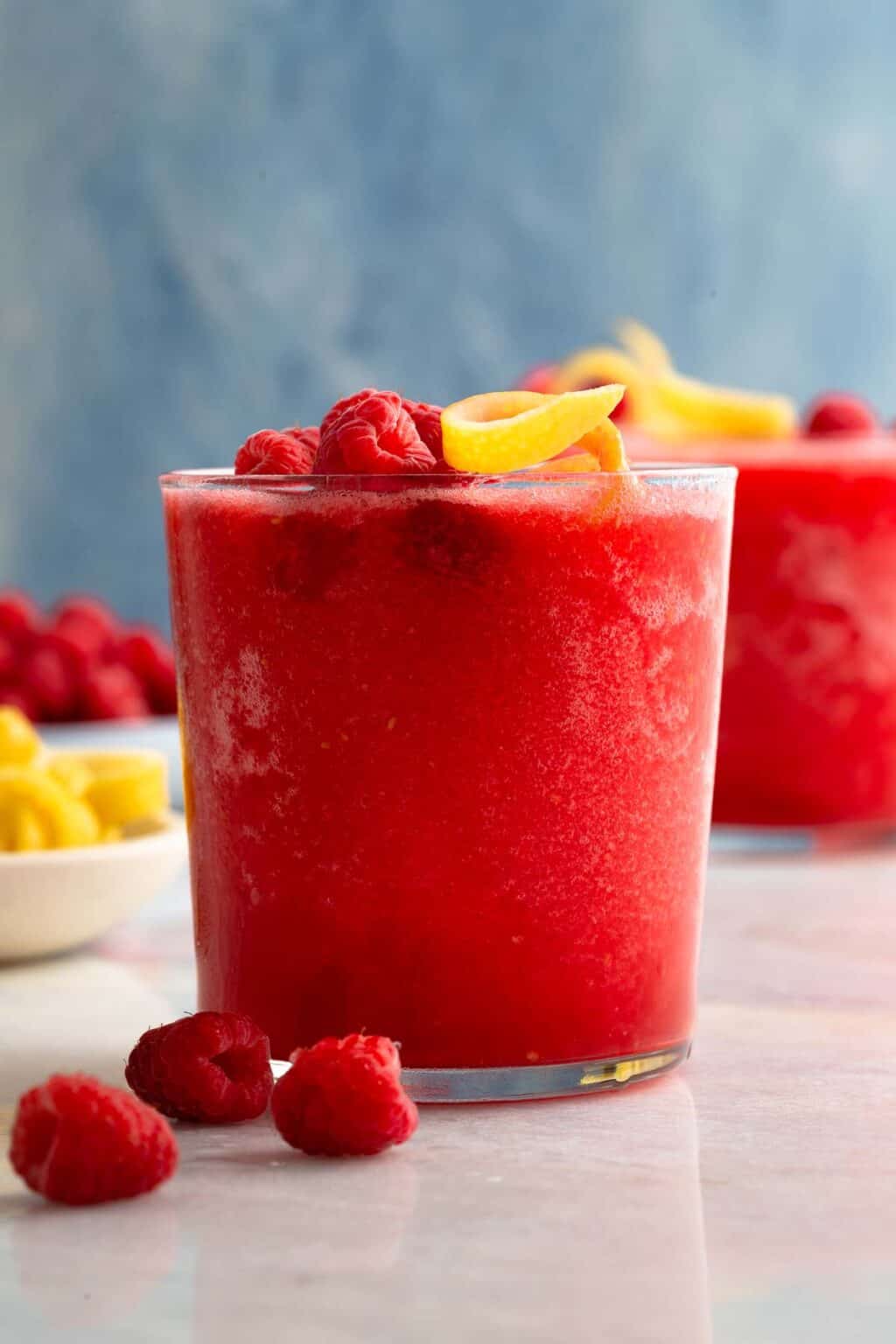 So Tasty! Frozen Raspberry Lemonade Vodka Cocktail - Cup of Zest