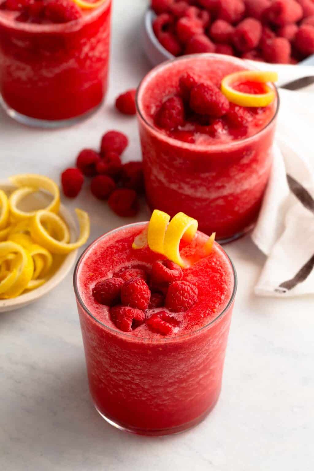 So Tasty! Frozen Raspberry Lemonade Vodka Cocktail - Cup of Zest