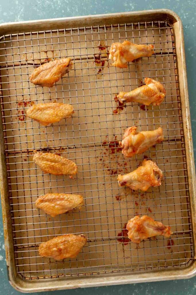 How to Make Crispy BAKED Chicken Wings [EASY] - Cup of Zest