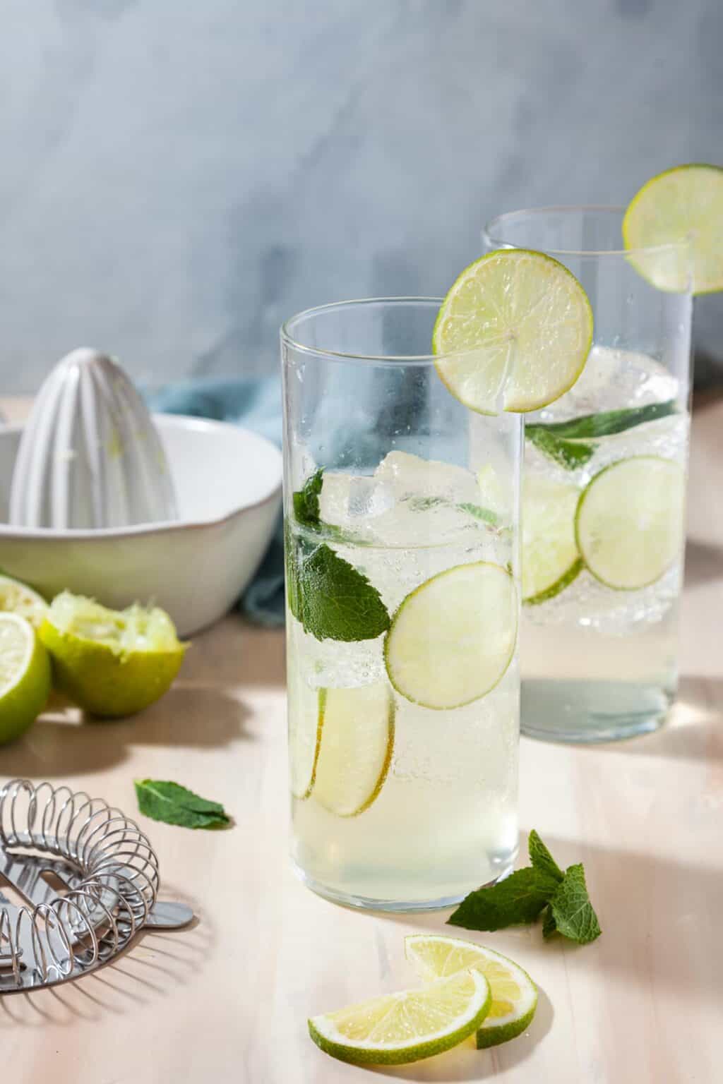 Mojito Mocktail (Sparkling!) - Cup of Zest