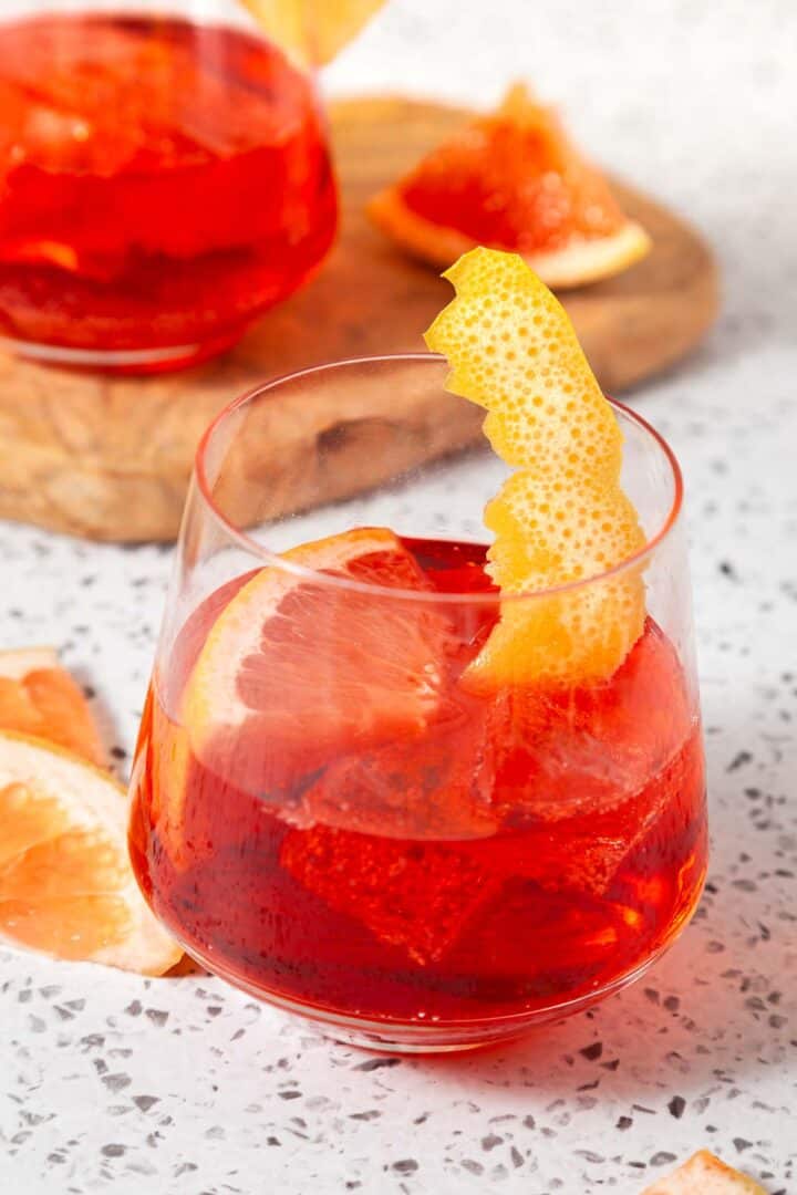 5 Ingredient Sparkling Negroni Punch - Cup of Zest