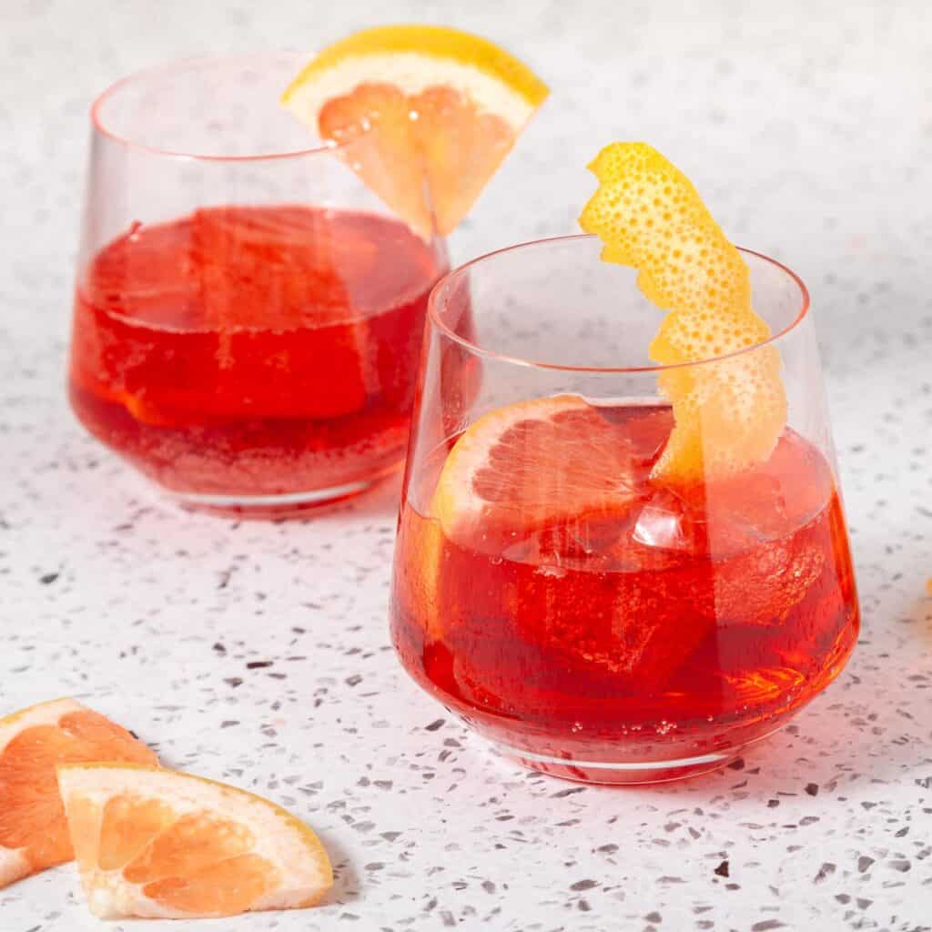 5 Ingredient Sparkling Negroni Punch - Cup of Zest