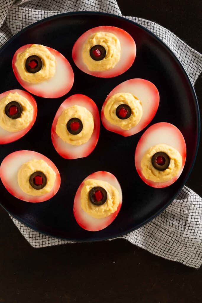 Eyeball Deviled Eggs (Halloween Party Recipe) - Cup of Zest