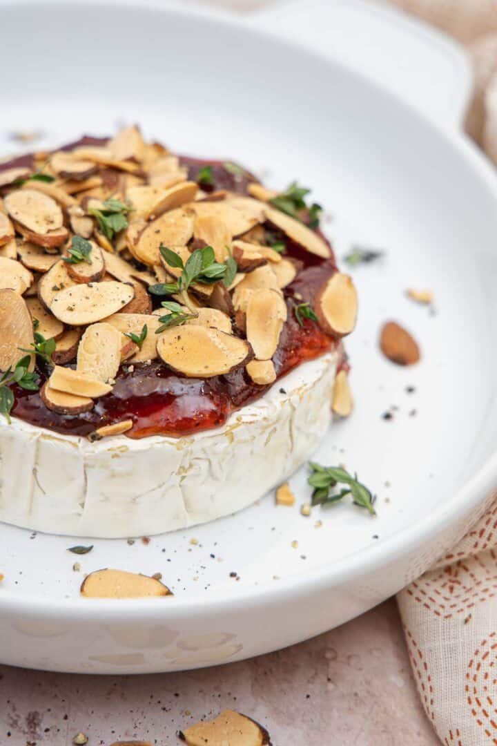4 Ingredient Baked Brie with Strawberry Jam - Cup of Zest